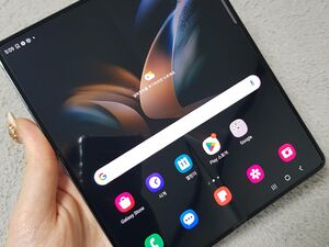 갤럭시Z폴드4 256GB SM-F936N 미사용 S급 신품급 새제품 중고 시