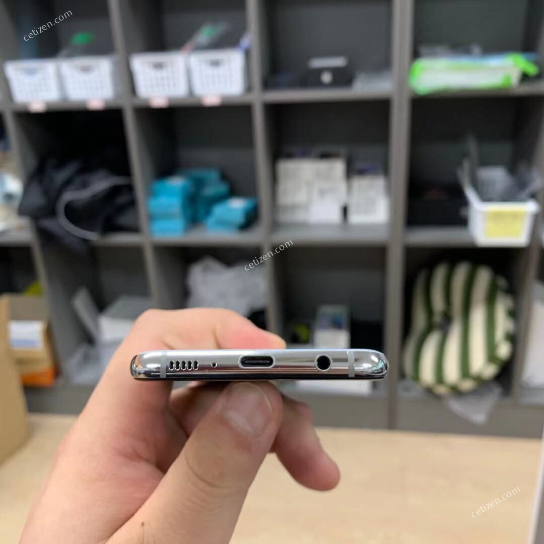 갤럭시 S10e 128GB 중고폰 SM-G970N 가격 시세 (B+급 중고) S10