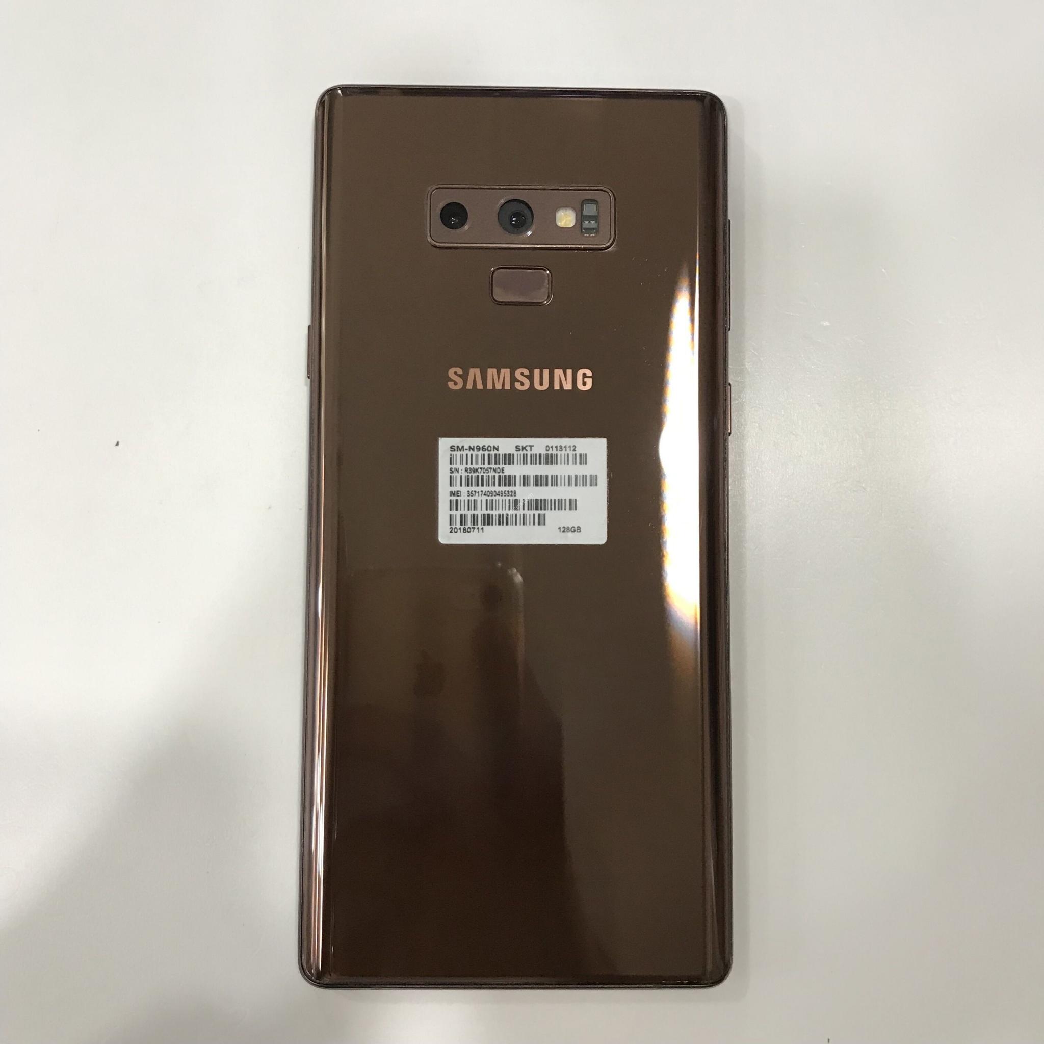 갤럭시 노트9 128GB 중고 SM-N960N 중고폰 가격 시세 골드 외관