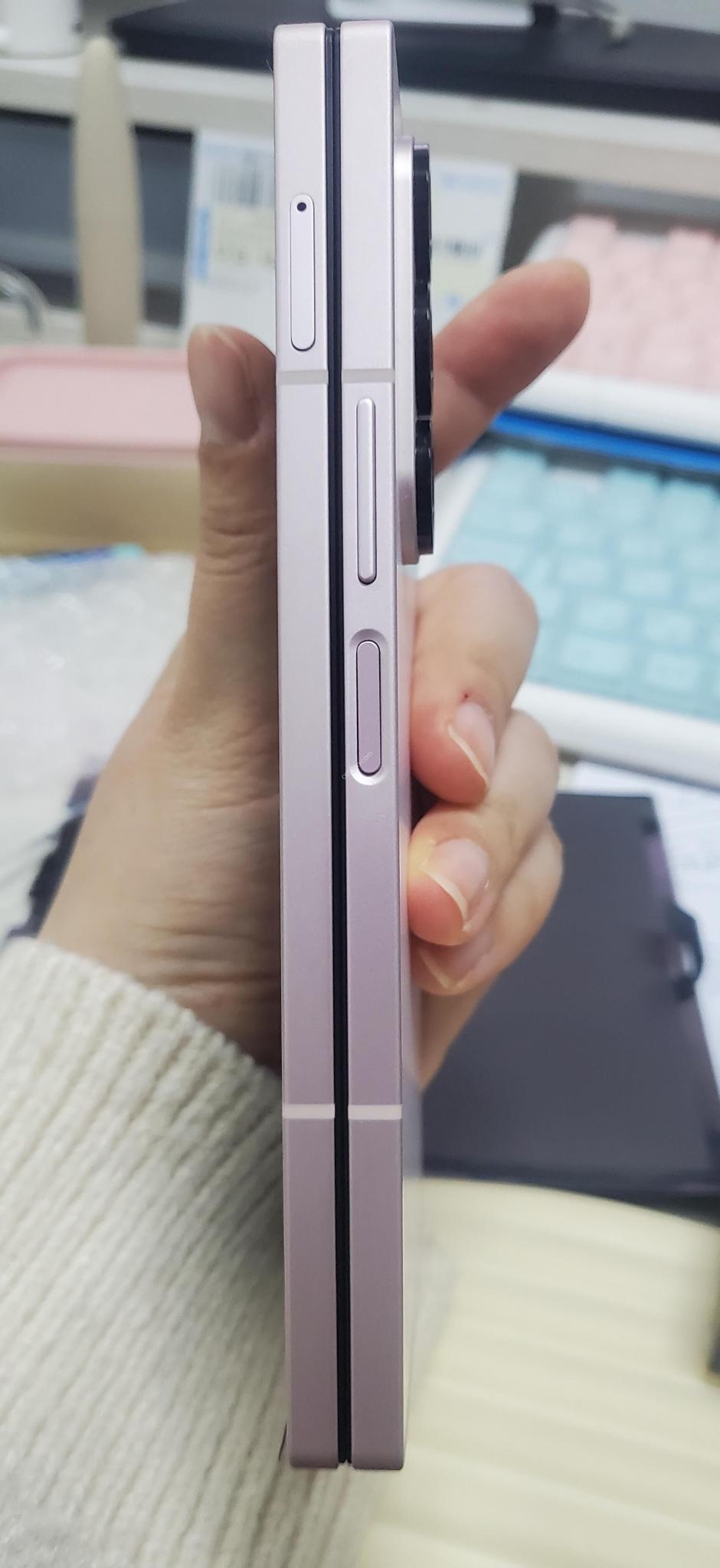 갤럭시Z폴드6 256GB 중고 SM-F956N 중고폰 가격 시세 [SKT] Z폴