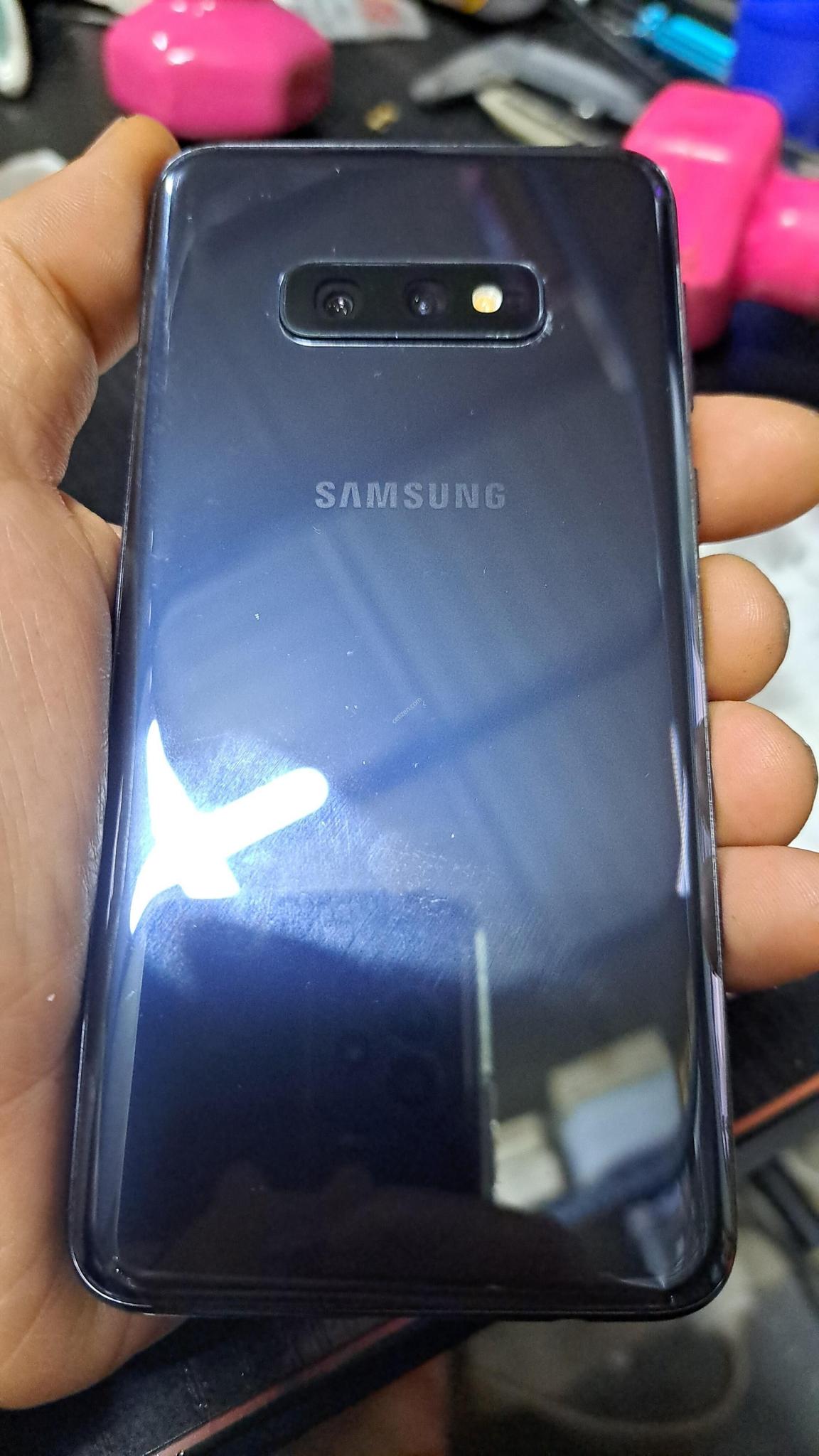 갤럭시 S10e 128GB 중고 SM-G970N 중고폰 가격 시세 s10e